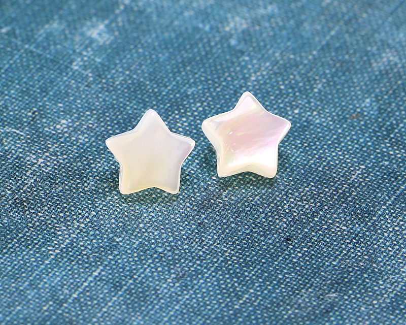 Mother of Pearl Star 8mm