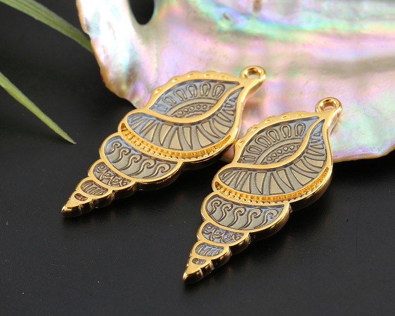 24K Gold (plated) Transparent Storm Gray Enamel Triton Shell Focal 14x33mm
