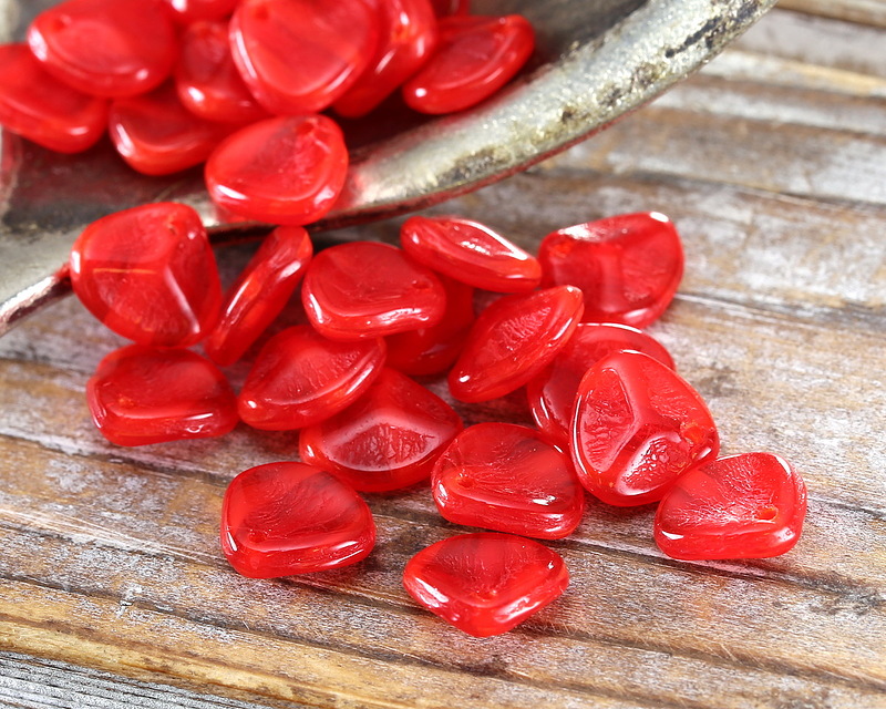 Czech Glass Cherry Red Rose Petal 8x7mm