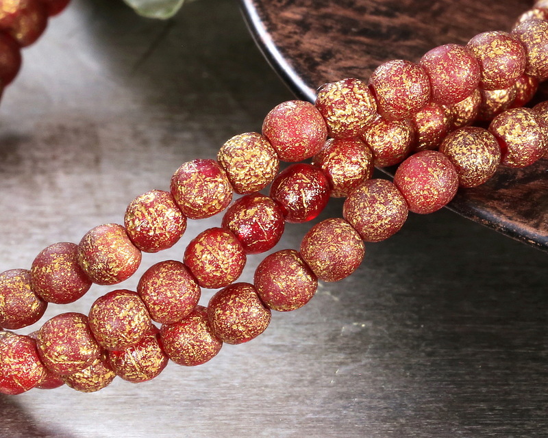 Czech Glass Etched Ruby w/ Gold Round Druk 4mm