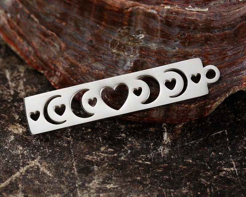 Stainless Steel Moon Phase w/ Hearts Rectangle Tag 7x35mm