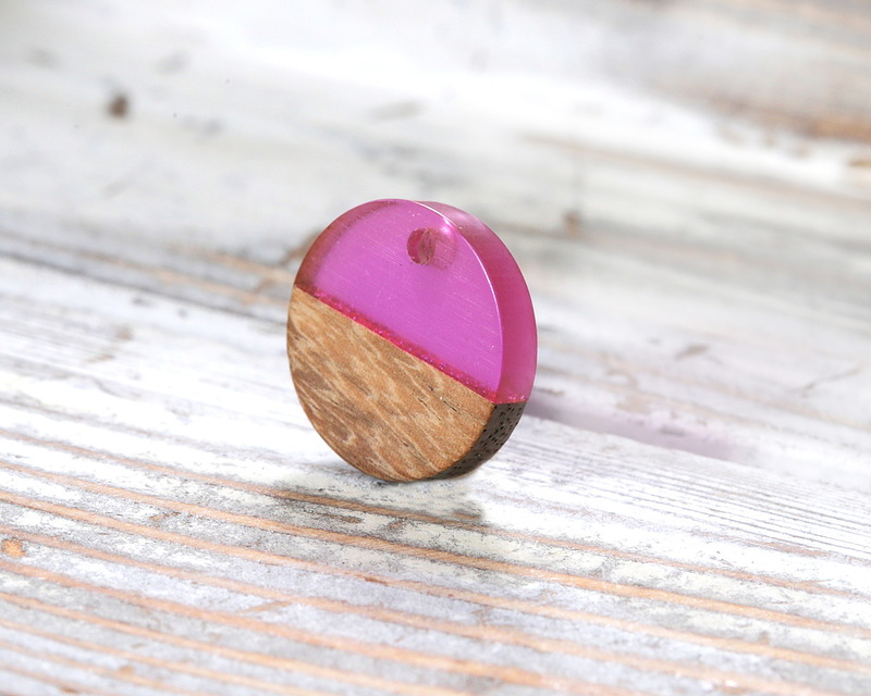 Walnut Wood & Orchid Resin Coin Focal 15mm