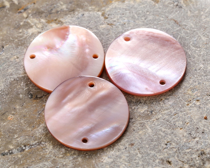 Pink Shell Coin Focal Link 20mm