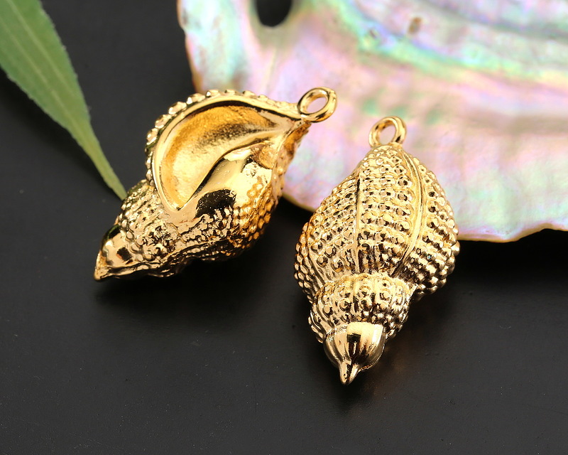 24K Gold (plated) Spiky Conch Focal 15x30mm