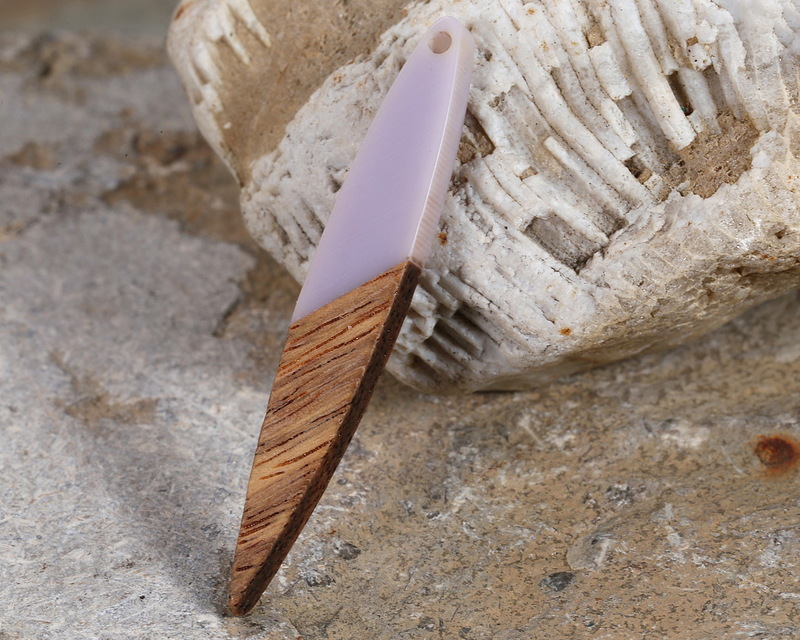 Walnut Wood & Lavender Resin Dagger Focal 7x43mm