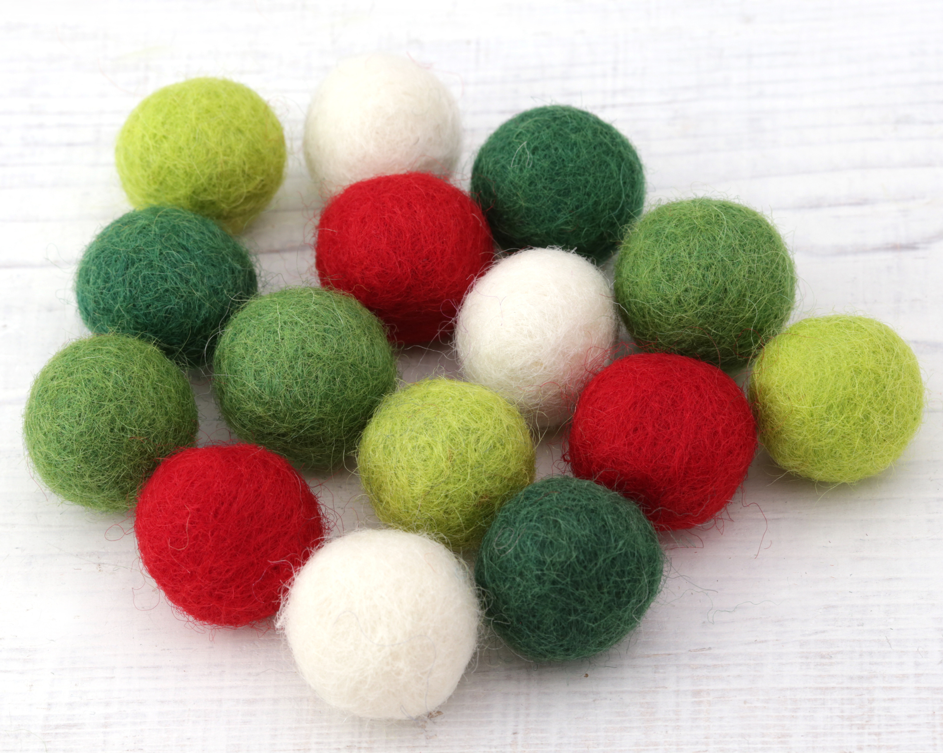 O' Christmas Tree Felt Round Mix